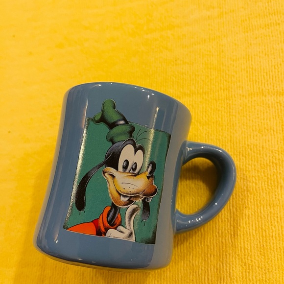 Disney | Dining | Vtg Disneys Goofy Thumbs Up Mug Blue Green | Poshmark